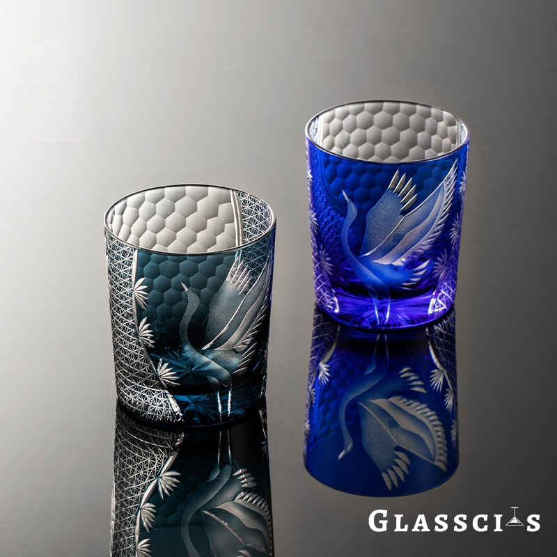 Pine Crane Edo Glass - A Swan Beauty | Glasscias