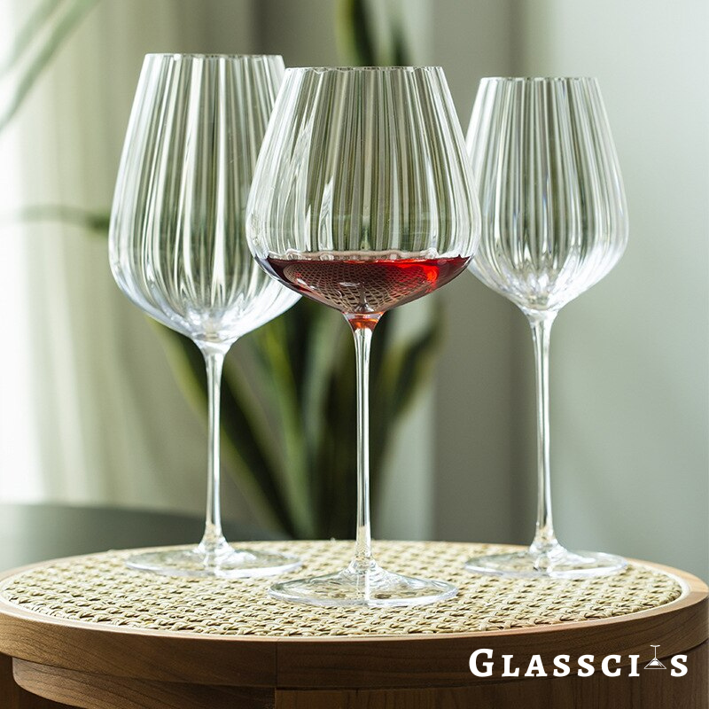 Ribbed Wine Glasses - Sleek Modern Vibes | Glasscias