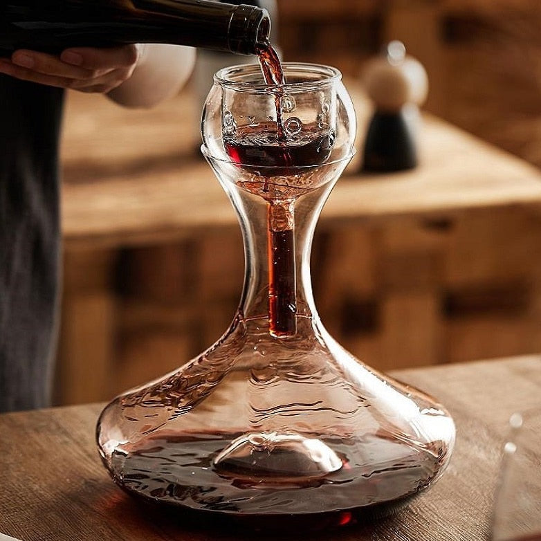 Unique Wine Decanter with Aerator - Design X Function | Glasscias